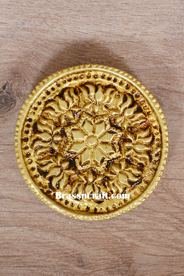 Round Choki – Brassncraft